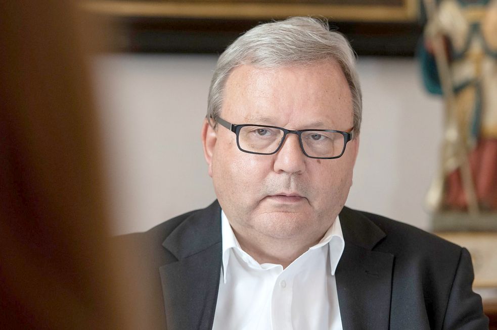 Bischof Bode spricht über Sterbehilfe und den Tod seiner Schwestern ... Bischof Bode spricht über Sterbehilfe und den Tod seiner Schwestern ...